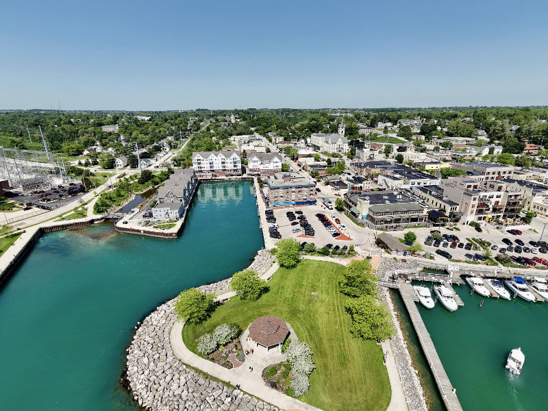 Port Washington, WI Harbor. Marina, Downtown on Momento360