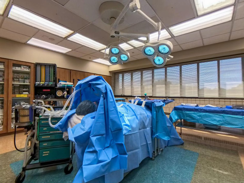 Surgical Technology Lab | H2300B on Momento360